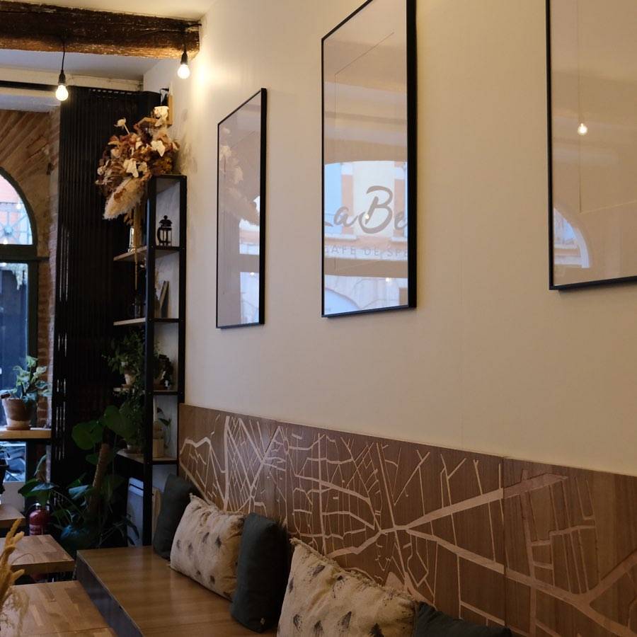 La Belle Brune | Th3rdwave