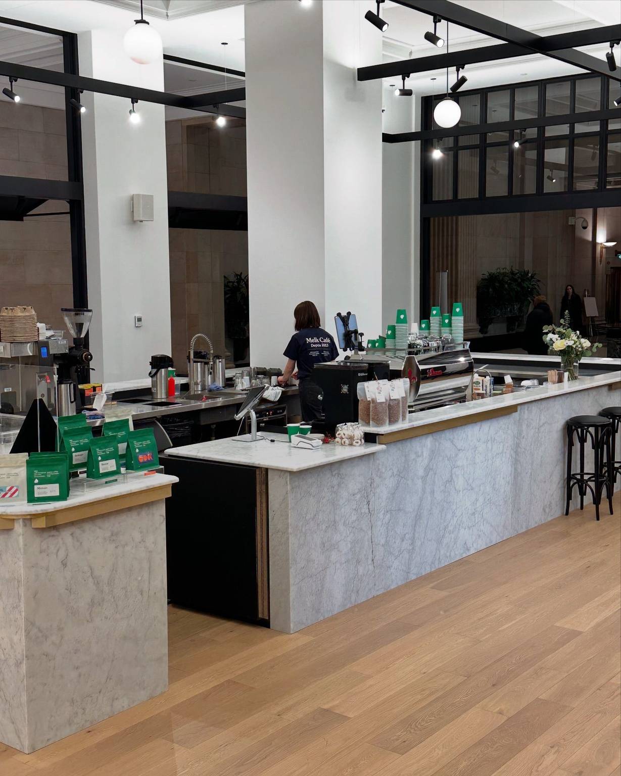 Melk Sun Life | Th3rdwave Montréal