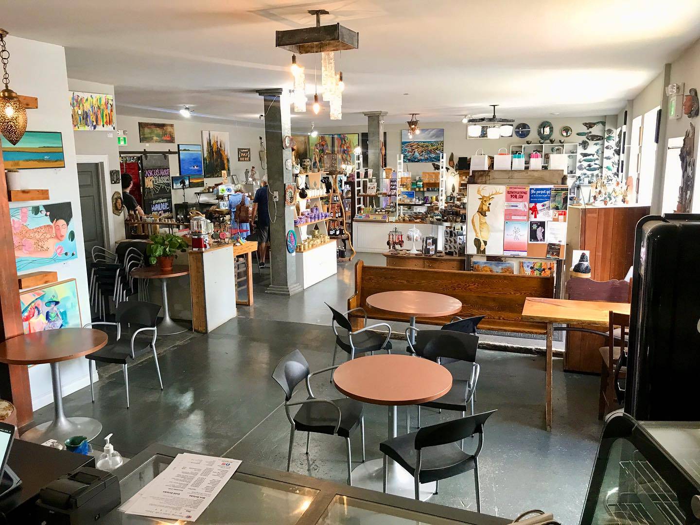 Riverfront Café and Market | Th3rdwave