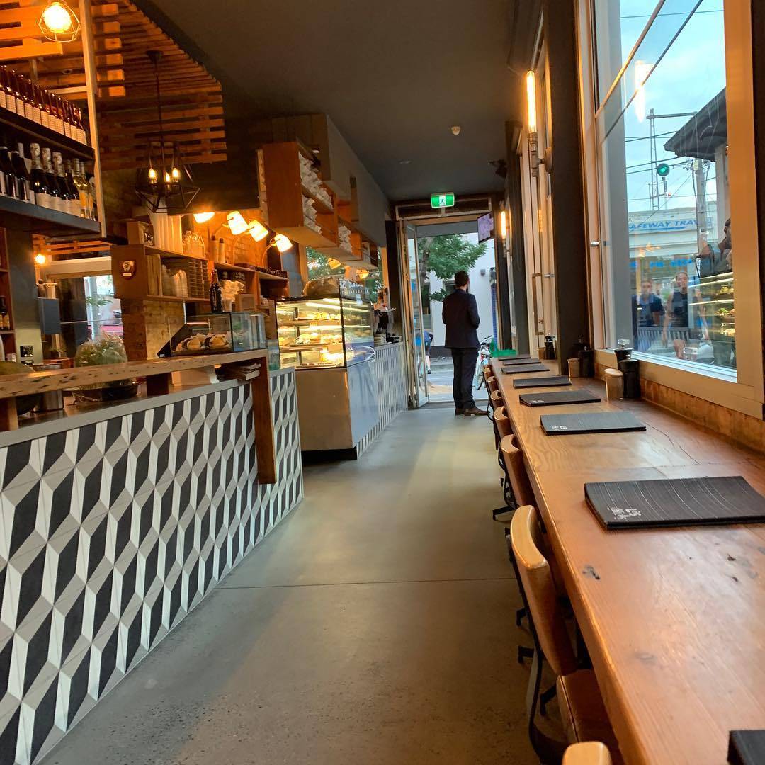 Las Chicas Cafe | Th3rdwave